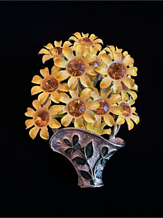 Jewelry | Vintage Flower Bouquet Brooch | Poshmark